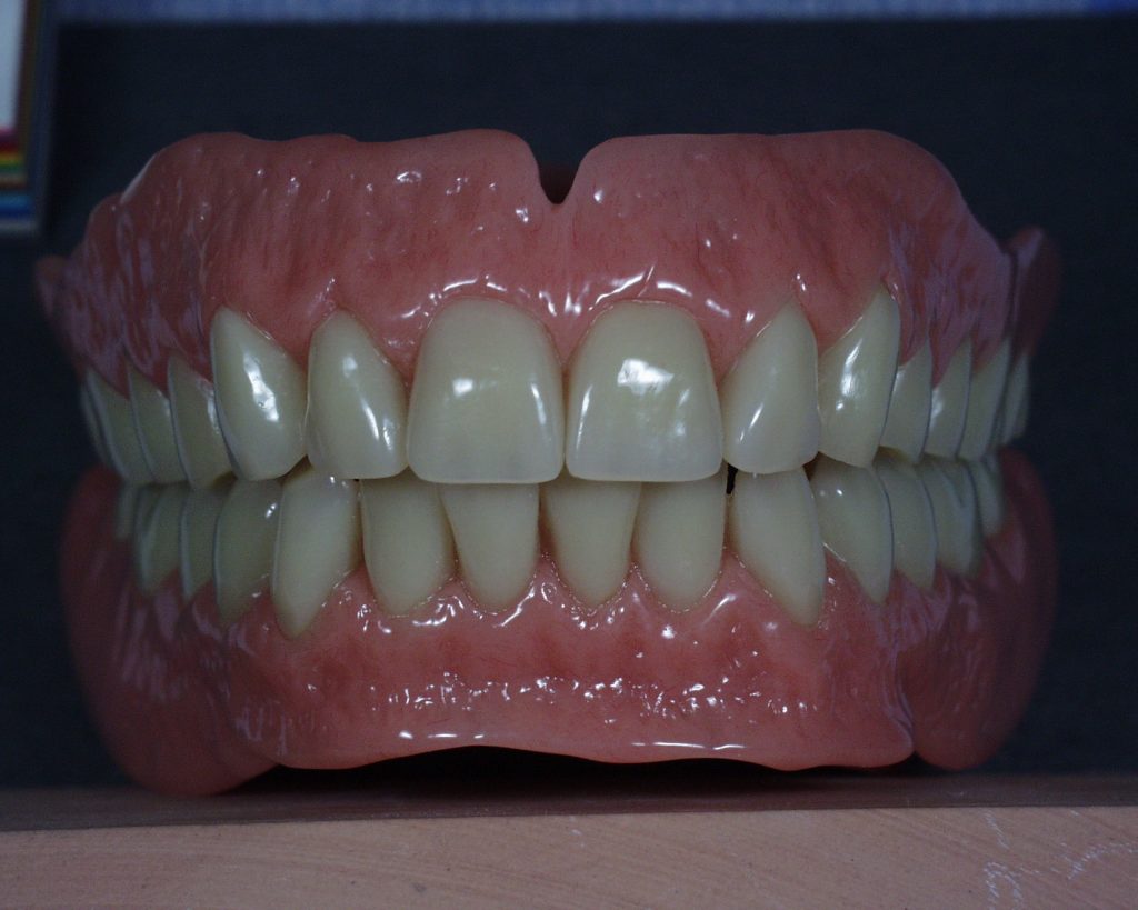 Individuelle Totalprothetik - Dental Technik Lelonek